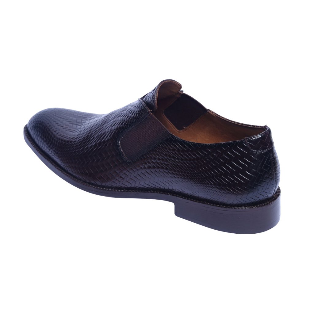 BALLY – Guy Skaler